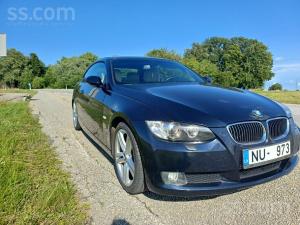 Blue BMW 330 2007 in Riga, with an engine capacity of 3.00 L and mileage of 231 thousand km for 5700 €, photo 6 on AUTOMOTO.COM.LV