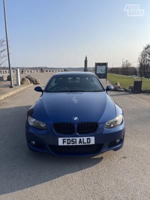 Blue BMW 330 2008 in Kaunas, with an engine capacity of 3.00 L and mileage of 155 thousand km for 3650 €, photo 5 on AUTOMOTO.COM.LV