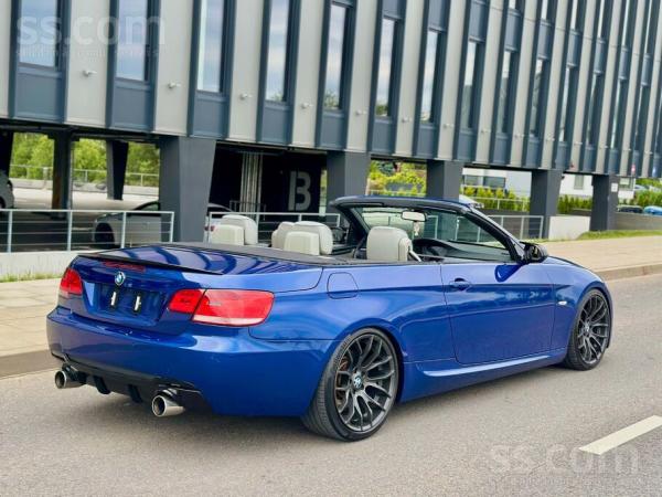 Blue BMW 330 2008 in Vilnius, with an engine capacity of 3.00 L and mileage of 304 thousand km for 12500 €, photo 3 on AUTOMOTO.COM.LV