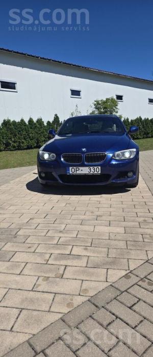 Blue BMW 330 2012 in Riga, with an engine capacity of 3.00 L and mileage of 278 thousand km for 13000 €, photo 1 on AUTOMOTO.COM.LV