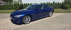 Blue BMW 330 2012 in Riga, with an engine capacity of 3.00 L and mileage of 278 thousand km for 13000 €, photo 3 on AUTOMOTO.COM.LV