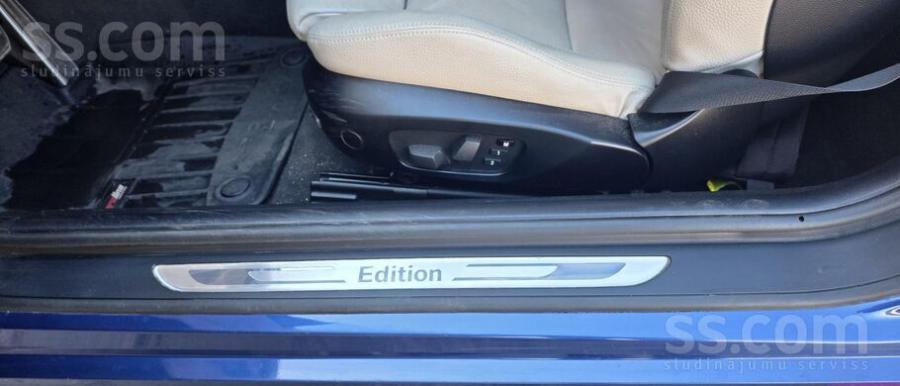 Blue BMW 330 2012 in Riga, with an engine capacity of 3.00 L and mileage of 278 thousand km for 13000 €, photo 11 on AUTOMOTO.COM.LV