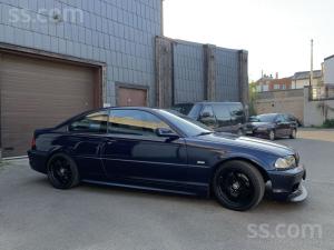 Blue BMW 330 2001 in Riga, with an engine capacity of 3.00 L and mileage of 300 thousand km for 5500 €, photo 5 on AUTOMOTO.COM.LV