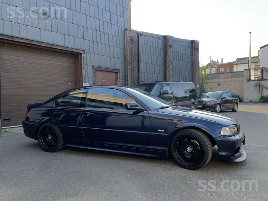 Blue BMW 330 2001 in Riga, with an engine capacity of 3.00 L and mileage of 300 thousand km for 5500 €, photo 5 on AUTOMOTO.COM.LV