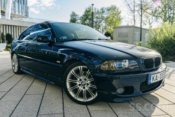 Blue BMW 330 2003 in Riga, with an engine capacity of 3.00 L and mileage of 282 thousand km for 4390 €, photo 1 on AUTOMOTO.COM.LV