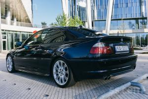 Blue BMW 330 2003 in Riga, with an engine capacity of 3.00 L and mileage of 282 thousand km for 4390 €, photo 3 on AUTOMOTO.COM.LV