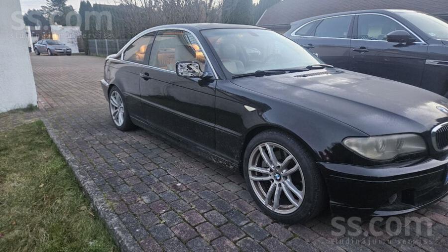 Blue BMW 330 2004 in Riga, with an engine capacity of 3.00 L and mileage of 221 thousand km for 3600 €, photo 5 on AUTOMOTO.COM.LV