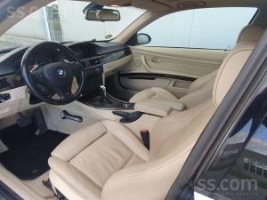 Zils BMW 330 2009 Rīga, ar dzinēja tilpumu 3.00 L un nobraukumu 278 tūkst. km par 7300 €, foto 7 vietnē AUTOMOTO.COM.LV