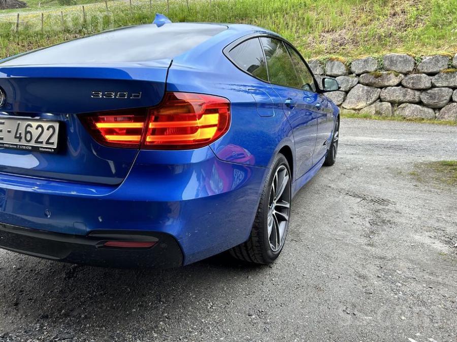Blue BMW 330 2015 in Valmiera, with an engine capacity of 3.00 L and mileage of 190 thousand km for 18000 €, photo 5 on AUTOMOTO.COM.LV
