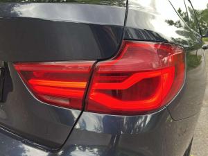 Blue BMW 330 2017 in Kaunas, with an engine capacity of 2.99 L and mileage of 328 thousand km for 12900 €, photo 9 on AUTOMOTO.COM.LV