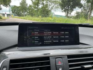 Blue BMW 330 2017 in Kaunas, with an engine capacity of 2.99 L and mileage of 328 thousand km for 12900 €, photo 22 on AUTOMOTO.COM.LV