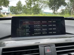 Blue BMW 330 2017 in Kaunas, with an engine capacity of 2.99 L and mileage of 328 thousand km for 12900 €, photo 23 on AUTOMOTO.COM.LV