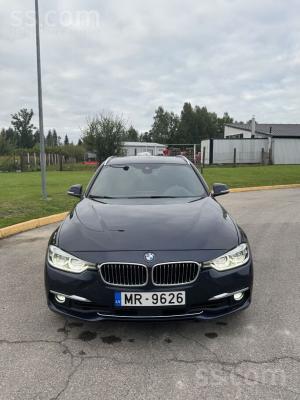 Zils BMW 330 2017 Cēsis, ar dzinēja tilpumu 3.00 L un nobraukumu 329 tūkst. km par 14000 €, foto 1 vietnē AUTOMOTO.COM.LV