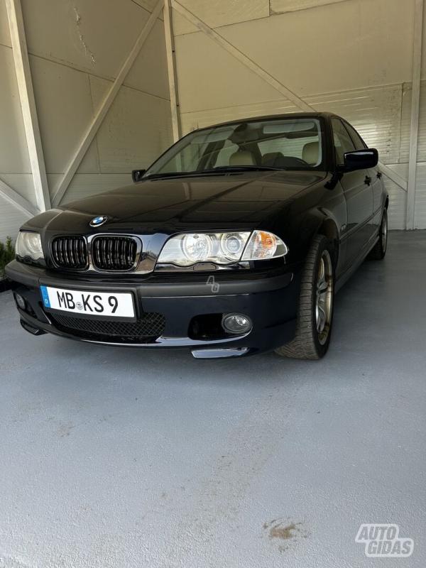 Blue BMW 330 2001 in Utena, with an engine capacity of 3.00 L and mileage of 300 thousand km for 5500 €, photo 2 on AUTOMOTO.COM.LV