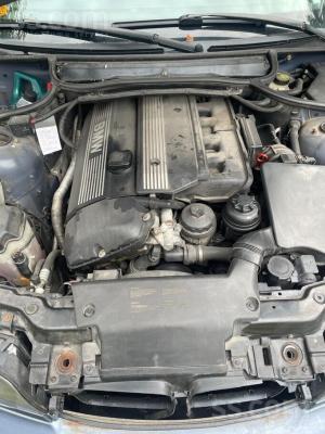 Blue BMW 330 2001 in Daugavpils, with an engine capacity of 3.00 L and mileage of 354 thousand km for 4900 €, photo 14 on AUTOMOTO.COM.LV