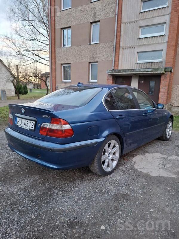 Blue BMW 330 2002 in Riga, with an engine capacity of 3.00 L and mileage of 477 thousand km for 1750 €, photo 4 on AUTOMOTO.COM.LV