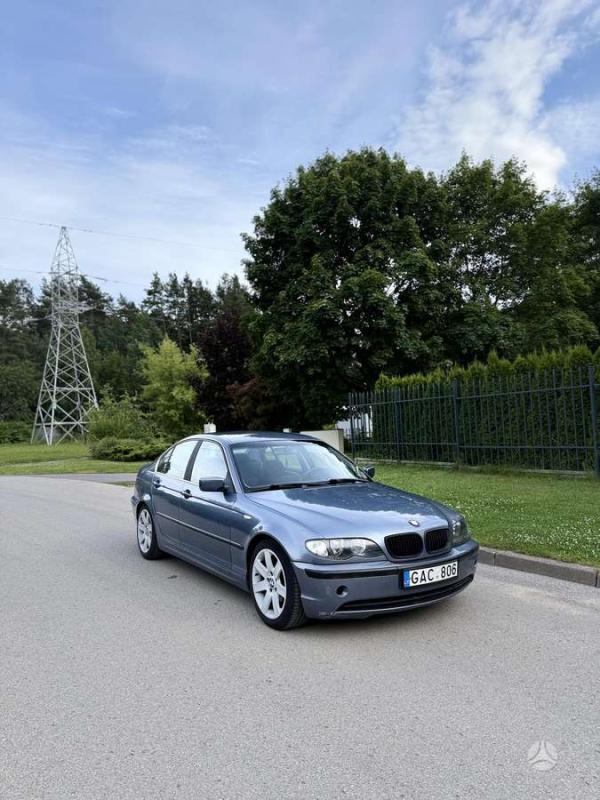 Blue BMW 330 2002 in Vilnius, with an engine capacity of 2.93 L and mileage of 295 thousand km for 2350 €, photo 1 on AUTOMOTO.COM.LV