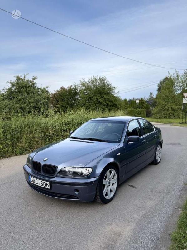 Blue BMW 330 2002 in Vilnius, with an engine capacity of 2.93 L and mileage of 295 thousand km for 2350 €, photo 9 on AUTOMOTO.COM.LV