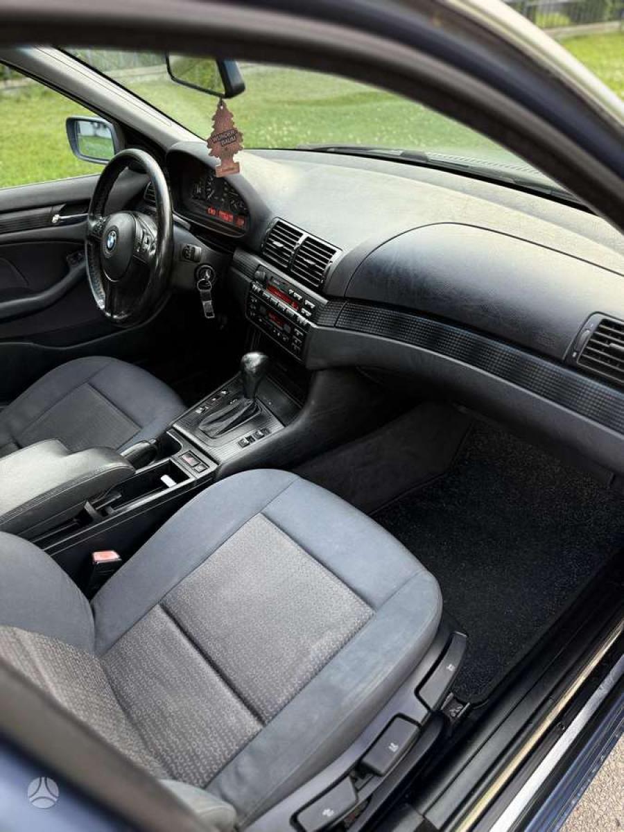 Zils BMW 330 2002 Viļņa, ar dzinēja tilpumu 2.93 L un nobraukumu 295 tūkst. km par 2350 €, foto 16 vietnē AUTOMOTO.COM.LV