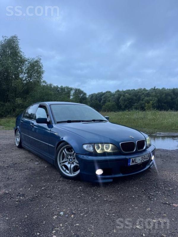 Blue BMW 330 2002 in Riga, with an engine capacity of 3.00 L and mileage of 427 thousand km for 2850 €, photo 1 on AUTOMOTO.COM.LV
