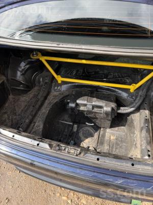Zils BMW 330 2002 Rīga, ar dzinēja tilpumu 3.00 L un nobraukumu 300 tūkst. km par 4000 €, foto 6 vietnē AUTOMOTO.COM.LV