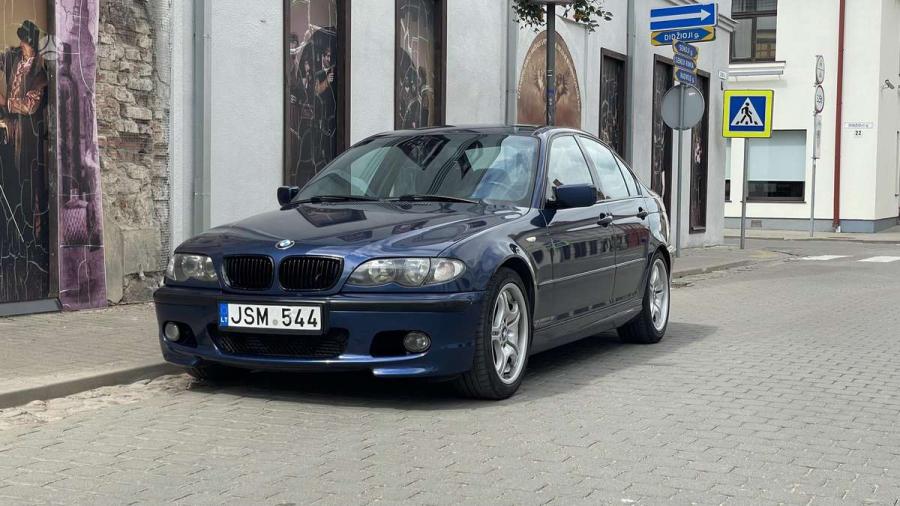 Blue BMW 330 2003 in Vilnius, with an engine capacity of 2.99 L and mileage of 374 thousand km for 4000 €, photo 3 on AUTOMOTO.COM.LV