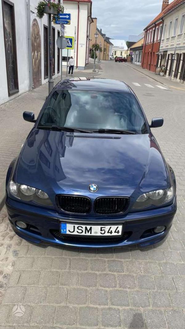 Blue BMW 330 2003 in Vilnius, with an engine capacity of 2.99 L and mileage of 374 thousand km for 4000 €, photo 3 on AUTOMOTO.COM.LV