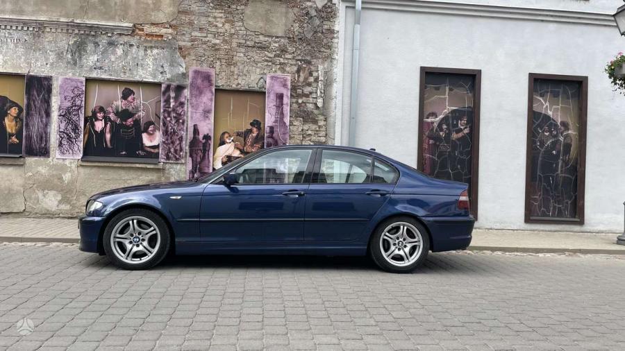 Blue BMW 330 2003 in Vilnius, with an engine capacity of 2.99 L and mileage of 374 thousand km for 4000 €, photo 5 on AUTOMOTO.COM.LV