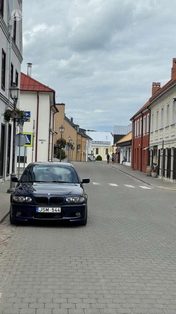 Blue BMW 330 2003 in Vilnius, with an engine capacity of 2.99 L and mileage of 374 thousand km for 4000 €, photo 8 on AUTOMOTO.COM.LV