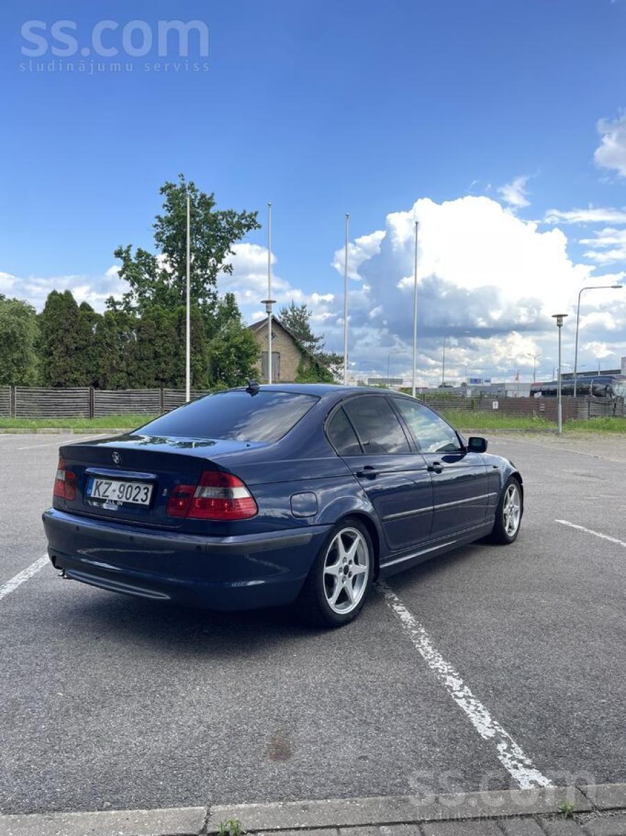 Blue BMW 330 2004 in Riga, with an engine capacity of 3.00 L and mileage of 380 thousand km for 4200 €, photo 3 on AUTOMOTO.COM.LV