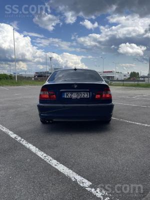 Blue BMW 330 2004 in Riga, with an engine capacity of 3.00 L and mileage of 380 thousand km for 4200 €, photo 4 on AUTOMOTO.COM.LV