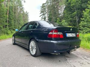 Zils BMW 330 2004 Jelgava, ar dzinēja tilpumu 3.00 L un nobraukumu 403 tūkst. km par 3000 €, foto 4 vietnē AUTOMOTO.COM.LV