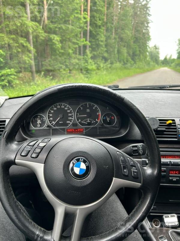 Blue BMW 330 2004 in Jelgava, with an engine capacity of 3.00 L and mileage of 403 thousand km for 3000 €, photo 7 on AUTOMOTO.COM.LV