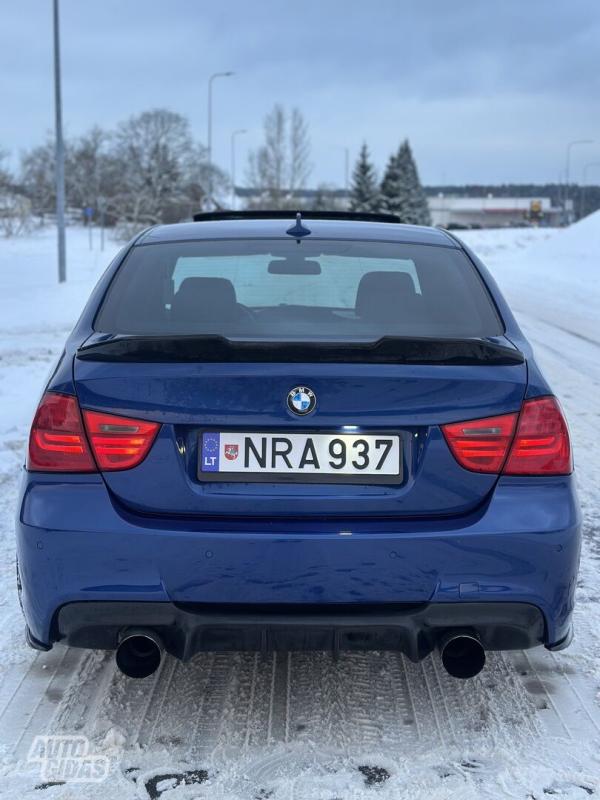Zils BMW 330 2005 Viļņa, ar dzinēja tilpumu 3.00 L un nobraukumu 390 tūkst. km par 5500 €, foto 4 vietnē AUTOMOTO.COM.LV