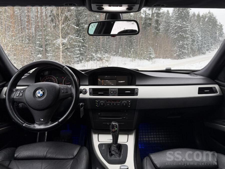 Zils BMW 330 2006 Tukums, ar dzinēja tilpumu 3.00 L un nobraukumu 283 tūkst. km par 6900 €, foto 10 vietnē AUTOMOTO.COM.LV