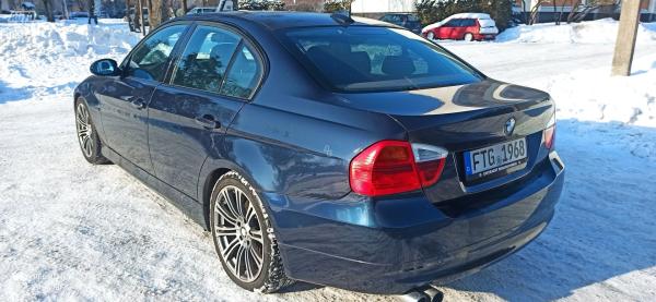 Zils BMW 330 2006 Kauņa, ar dzinēja tilpumu 3.00 L un nobraukumu 275 tūkst. km par 3500 €, foto 1 vietnē AUTOMOTO.COM.LV