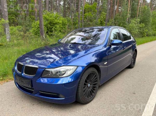 Синий БМВ 330 2006 в Тукумс, объемом двигателя 3.00 л и пробегом 315 тыс. км за 7300 €, фото 1 на AUTOMOTO.COM.LV