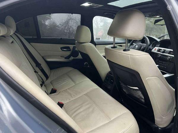 Zils BMW 330 2007 Birštonas, ar dzinēja tilpumu 2.99 L un nobraukumu 313 tūkst. km par 2750 €, foto 7 vietnē AUTOMOTO.COM.LV