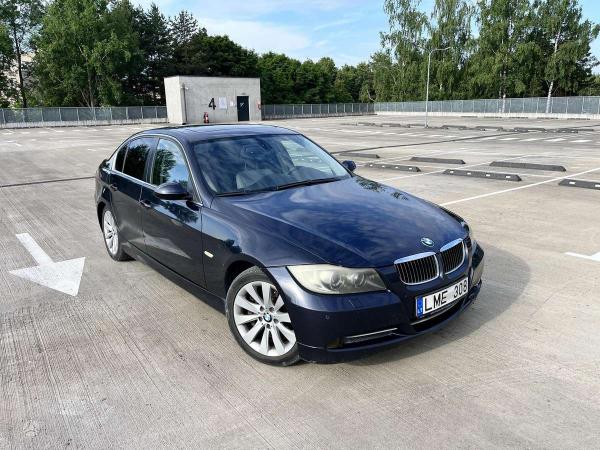 Blue BMW 330 2007 in Vilnius, with an engine capacity of 2.99 L and mileage of 350 thousand km for 3500 €, photo 1 on AUTOMOTO.COM.LV