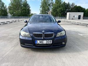 Синий БМВ 330 2007 в Вильнюс, объемом двигателя 2.99 л и пробегом 350 тыс. км за 3500 €, фото 3 на AUTOMOTO.COM.LV