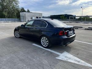 Синий БМВ 330 2007 в Вильнюс, объемом двигателя 2.99 л и пробегом 350 тыс. км за 3500 €, фото 6 на AUTOMOTO.COM.LV