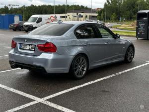 Zils BMW 330 2009 Viļņa, ar dzinēja tilpumu 2.99 L un nobraukumu 288 tūkst. km par 7500 €, foto 5 vietnē AUTOMOTO.COM.LV