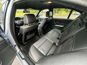 Zils BMW 330 2009 Viļņa, ar dzinēja tilpumu 2.99 L un nobraukumu 288 tūkst. km par 7500 €, foto 13 vietnē AUTOMOTO.COM.LV