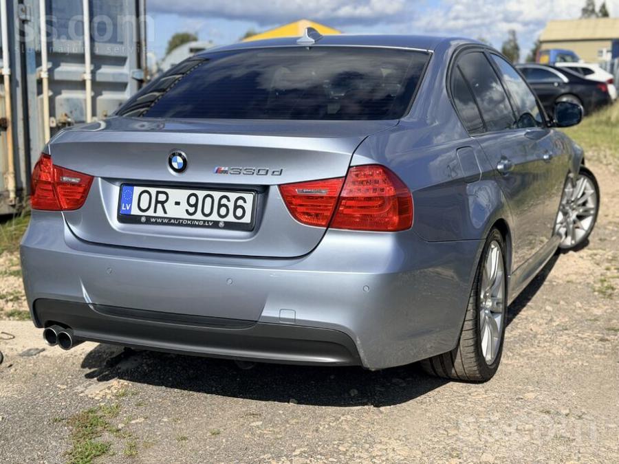 Zils BMW 330 2009 Rīga, ar dzinēja tilpumu 3.00 L un nobraukumu 270 tūkst. km par 7995 €, foto 5 vietnē AUTOMOTO.COM.LV