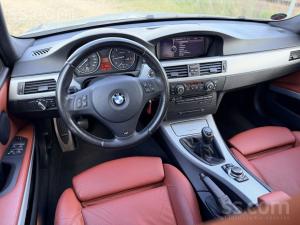 Zils BMW 330 2009 Rīga, ar dzinēja tilpumu 3.00 L un nobraukumu 270 tūkst. km par 7995 €, foto 19 vietnē AUTOMOTO.COM.LV