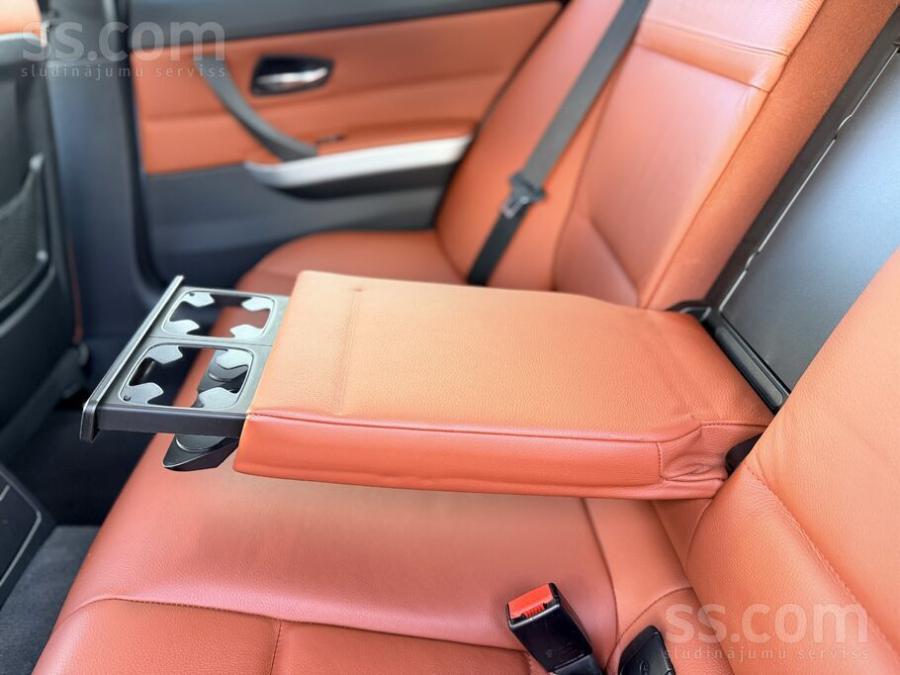 Zils BMW 330 2009 Rīga, ar dzinēja tilpumu 3.00 L un nobraukumu 270 tūkst. km par 7995 €, foto 20 vietnē AUTOMOTO.COM.LV
