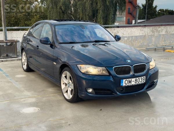 BMW 330 2010 Rīga vietnē Zils BMW 330 2010 Rīga, ar dzinēja tilpumu 3.00 L un nobraukumu 274 tūkst. km par 7149 €, foto 1 vietnē AUTOMOTO.COM.LV