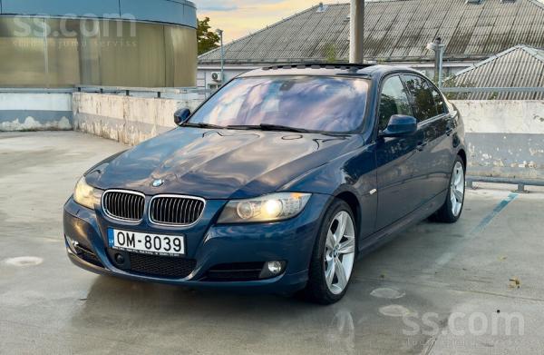 BMW 330 2010 Rīga vietnē Zils BMW 330 2010 Rīga, ar dzinēja tilpumu 3.00 L un nobraukumu 274 tūkst. km par 7149 €, foto 4 vietnē AUTOMOTO.COM.LV