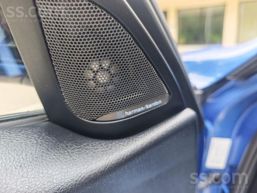 Zils BMW 330 2012 Ogre, ar dzinēja tilpumu 3.00 L un nobraukumu 287 tūkst. km par 14300 €, foto 14 vietnē AUTOMOTO.COM.LV