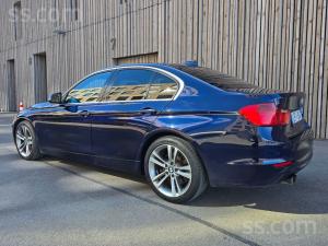 Blue BMW 330 2014 in Riga, with an engine capacity of 3.00 L and mileage of 156 thousand km for 14600 €, photo 4 on AUTOMOTO.COM.LV